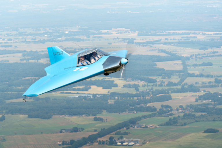 Kit production - Delta kitplane, all aluminum flying wing.